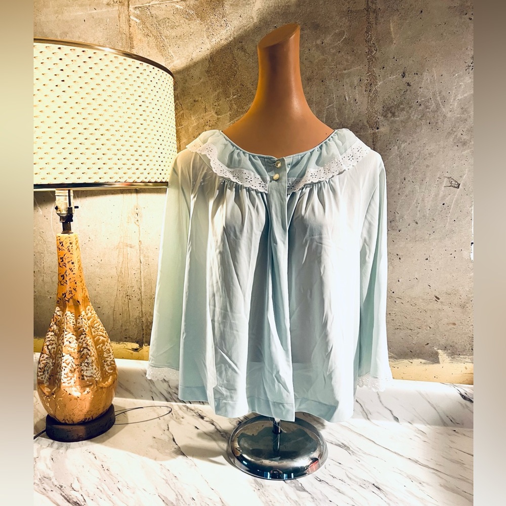 Vintage 1950’s Cinderella Blue Nylon Sleep Jacket - Gem